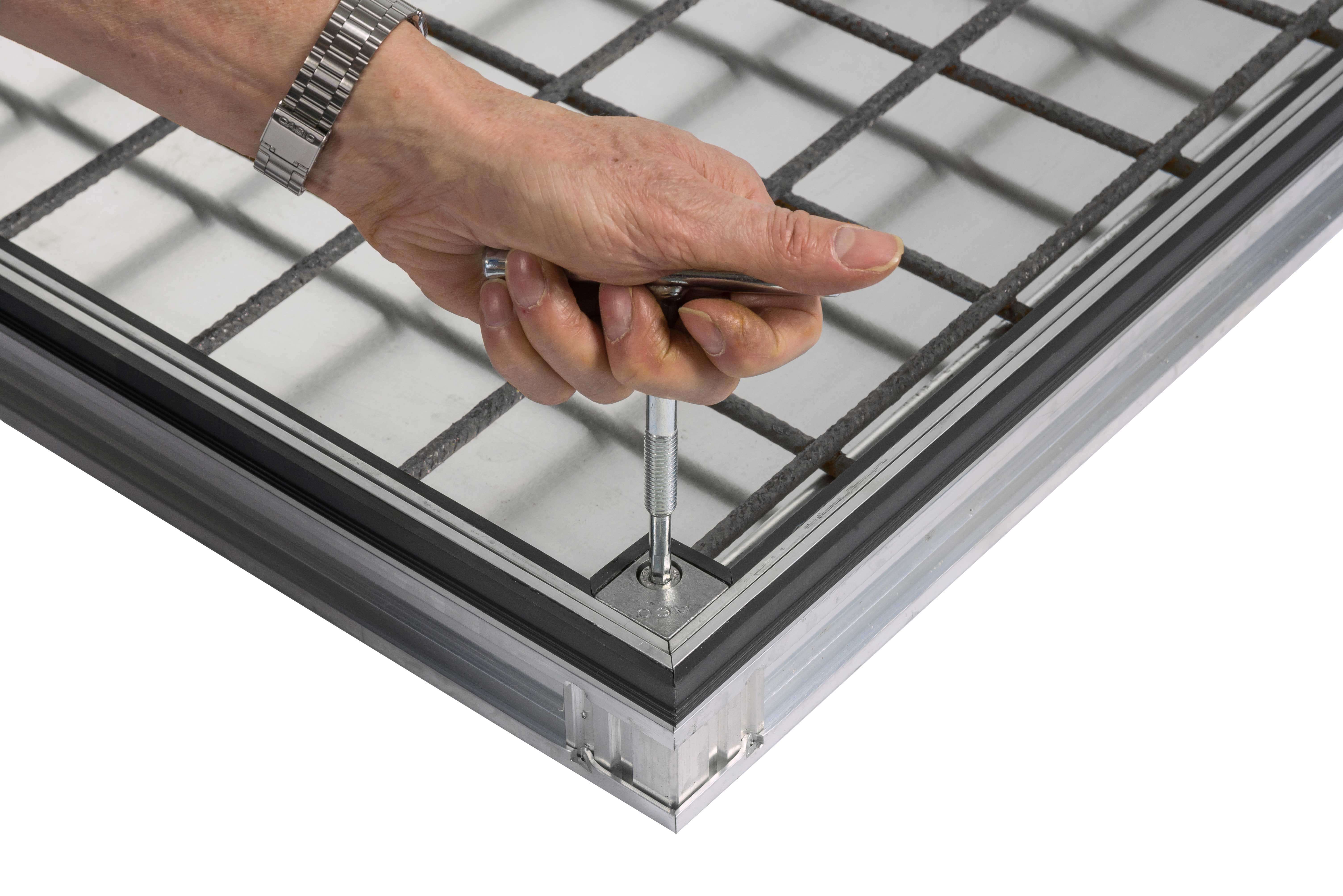 Retaining Chain - The Access Panel Company