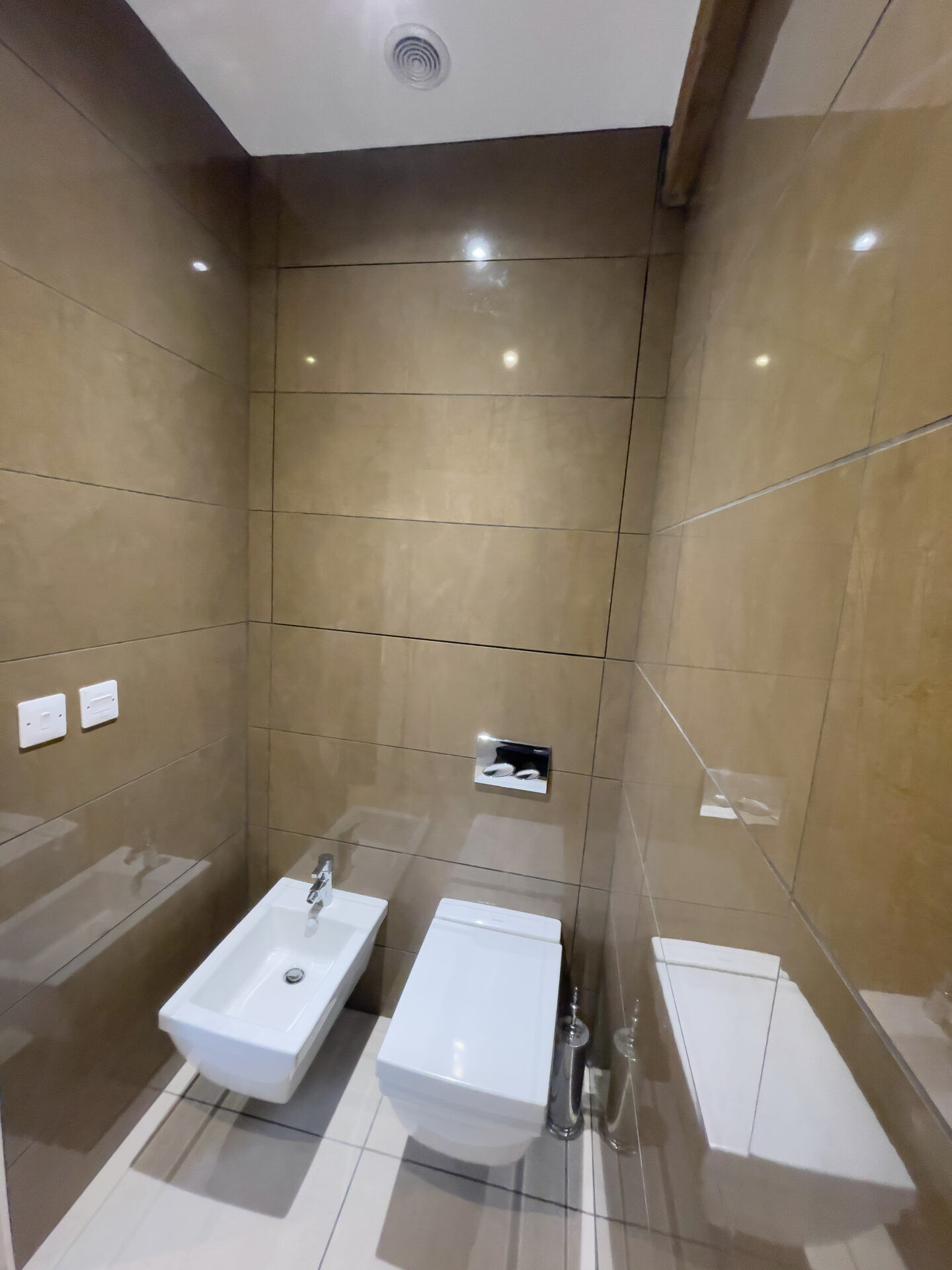 Hinged Tile Door - Simplis® | The Access Panel Company